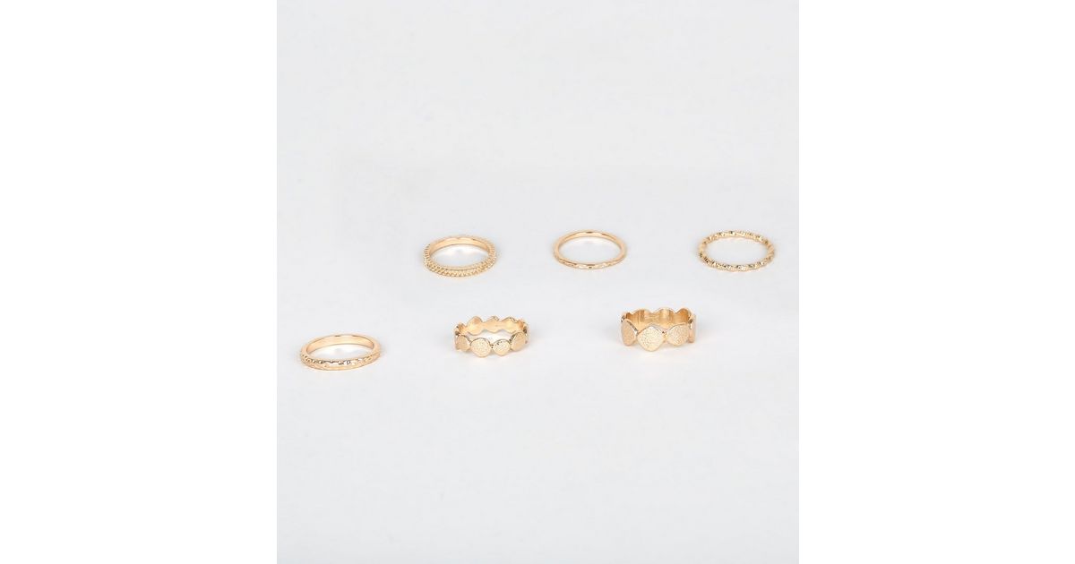 6 Pack Gold Textured Ring Stack | New Look
