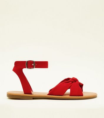 Sandales plates Femme | Mules & sandales en cuir | New Look