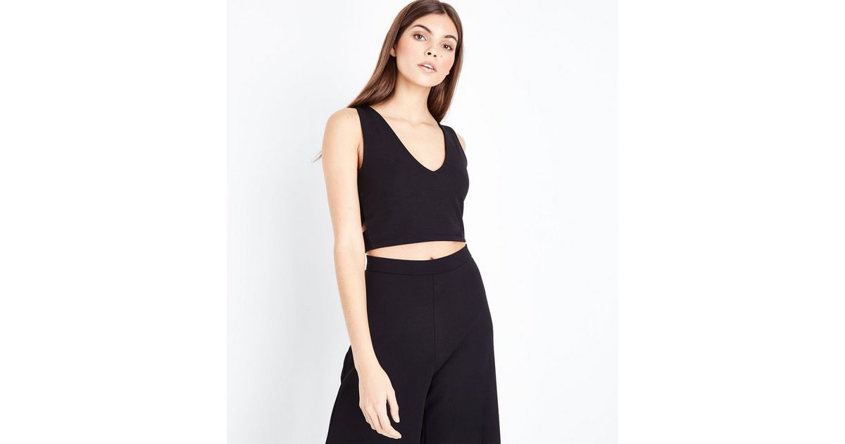 Black Cut Out Crop Top | New Look