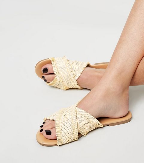 Sandales plates Femme | Mules & sandales en cuir | New Look