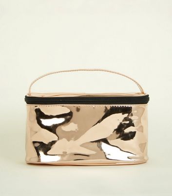 Gold Handbags | Gold Bags & Gold Clutch Bags | New Look