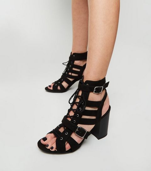 Sandales à talons | Sandales à brides & à lanières | New Look