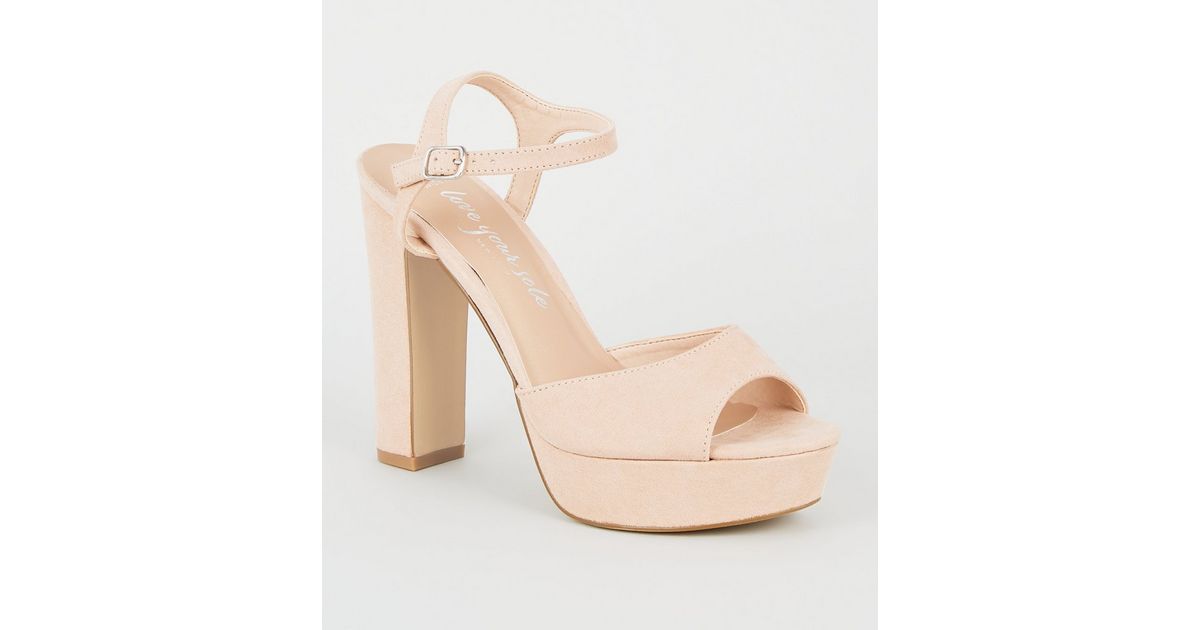 Wide Fit Pale Pink Suedette Platform Heels New Look