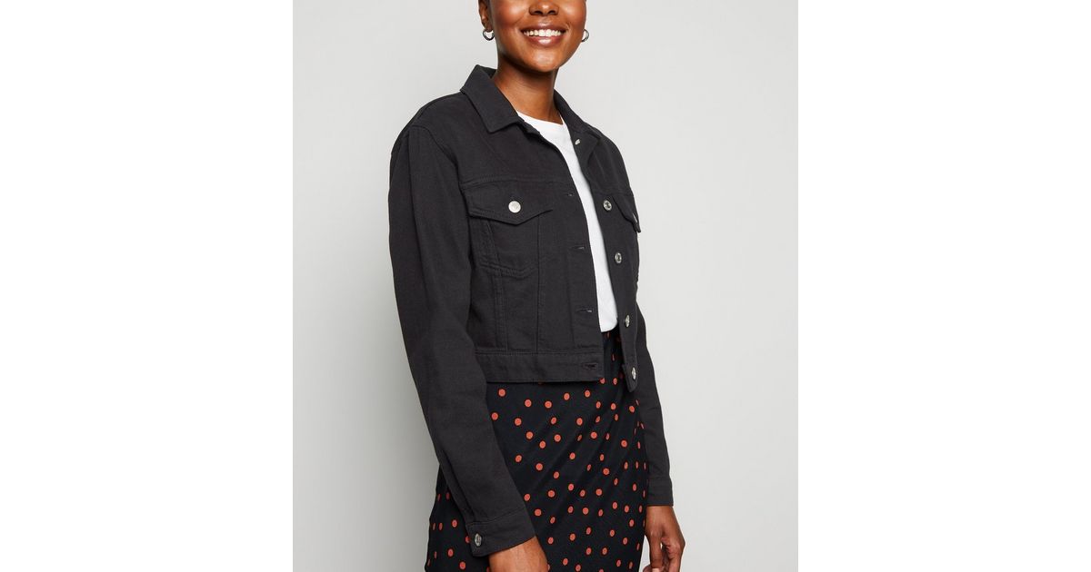 Black Crop Denim Jacket | New Look