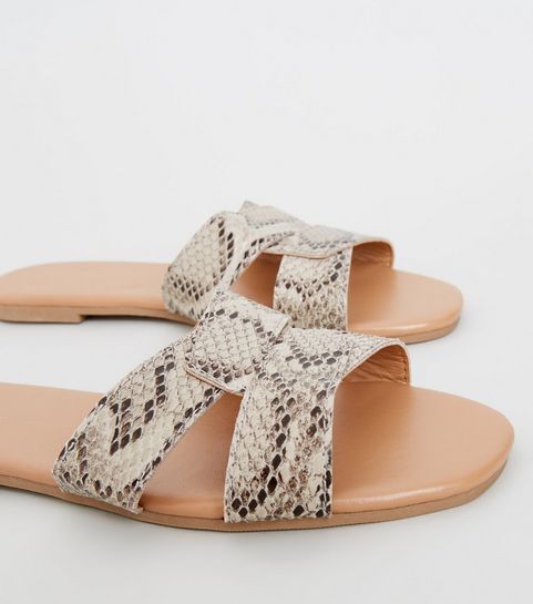 Women's Sliders | Sliders Shoes & Slider Sandals | New Look