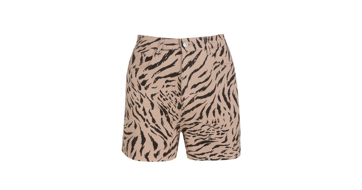 Off White Tiger Print Denim Shorts | New Look