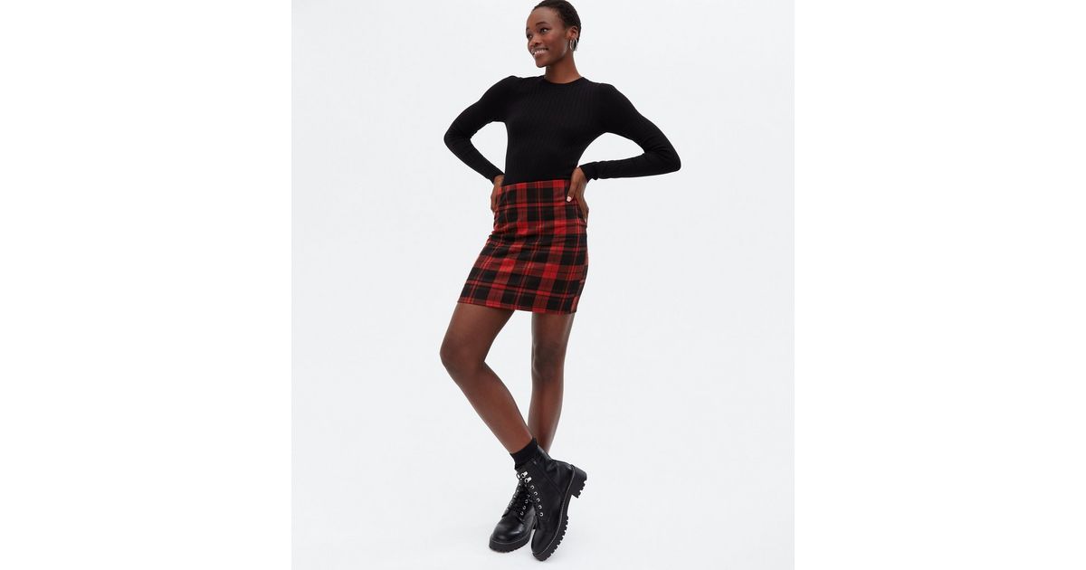 Tall Red Check Mini Tube Skirt | New Look