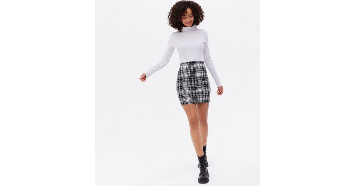 Tall Black Check Mini Tube Skirt | New Look