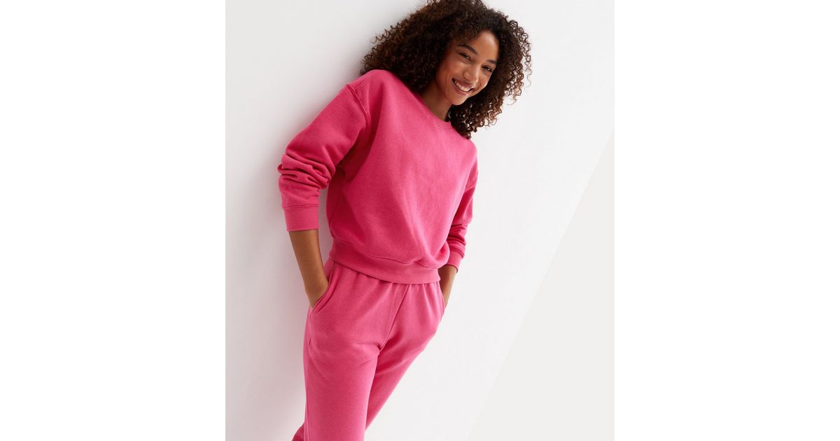Bright Pink Crew Neck Sweatshirt | New Look
