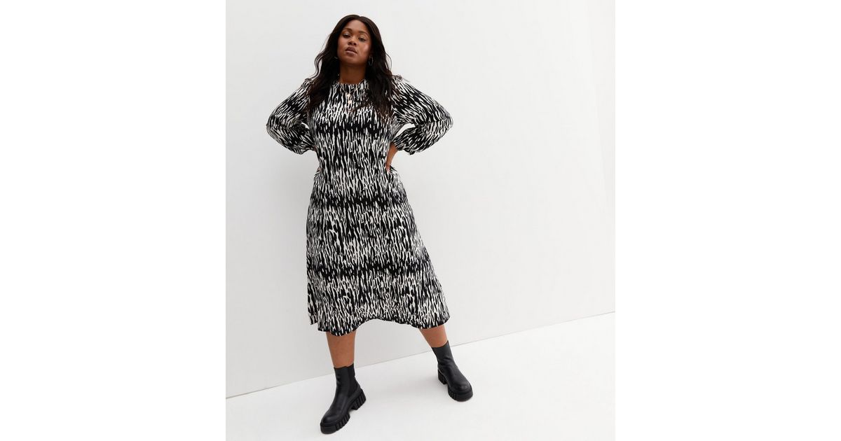 Curves Black Mark Making High Neck Puff Sleeve Midi Dress New Look