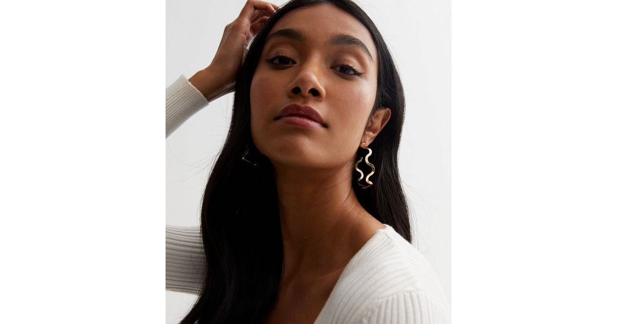 Gold Squiggle Hoop Earrings | New Look