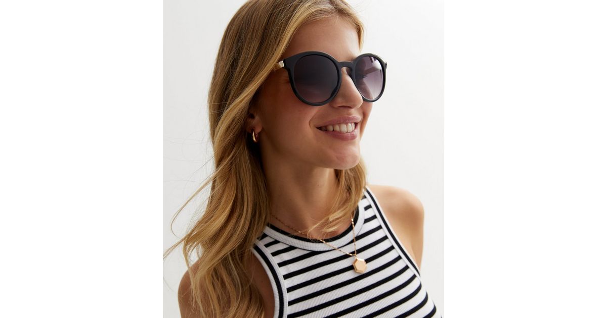 Black Round Metallic Trim Sunglasses New Look