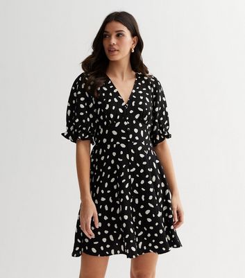 Black Abstract Spot Crinkle Puff Sleeve V Neck Mini Dress | New Look