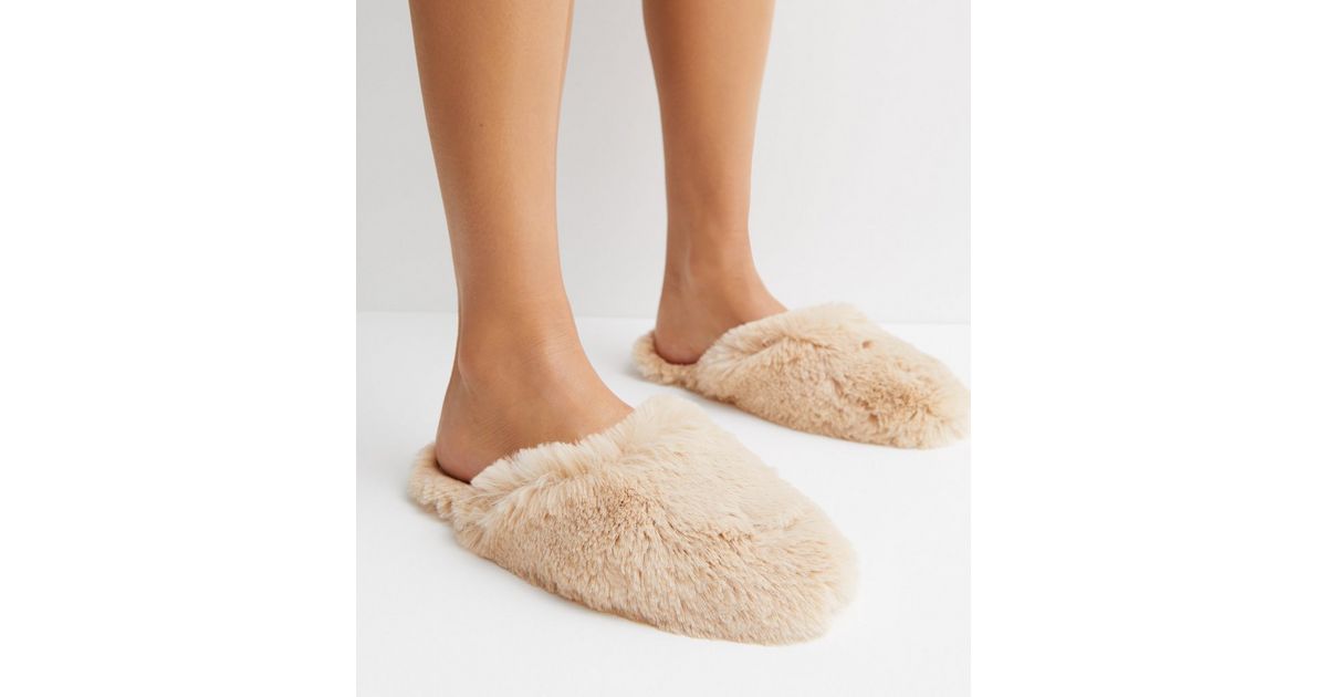 Loungeable Cream Faux Fur Slim Slippers | New Look