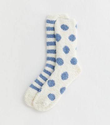 2 Pack Blue Spot and Stripe Fluffy Socks | New Look