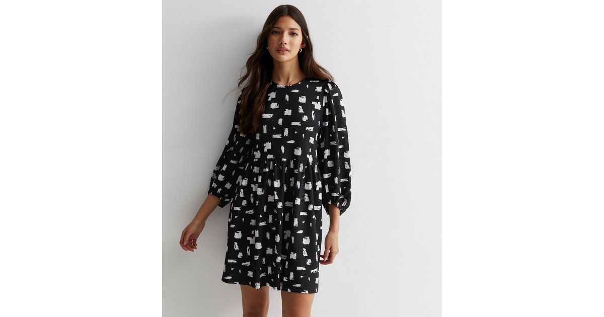Black Mark Making Crinkle Puff Sleeve Mini Dress New Look