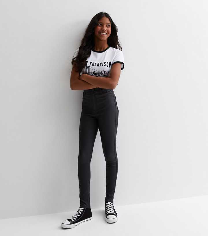 Black Look Mommy Style Outfit New Balance 9060, Leggings