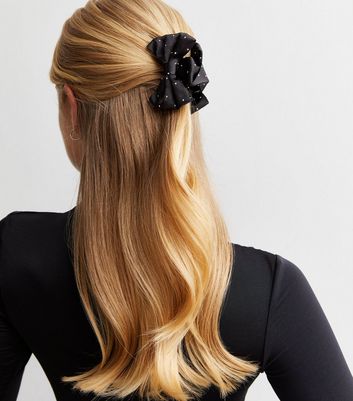 Black Diamanté Satin Bulldog Claw Hair Clip | New Look