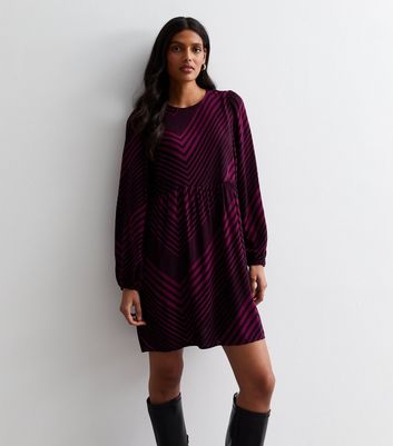 Red Chevron Long Puff Sleeve Smock Mini Dress | New Look