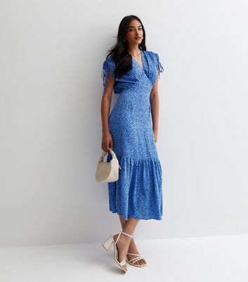 Gini London Blue Animal Print Ruched Midaxi Dress | New Look