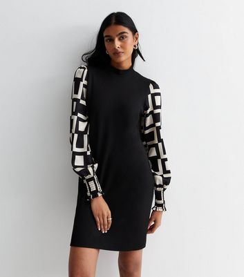 Black Printed Sleeve Mini Dress | New Look