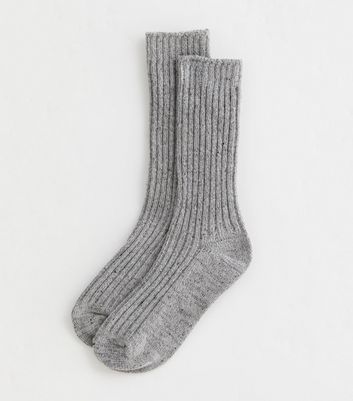 Pale Grey Ribbed Lounge Socks | New Look