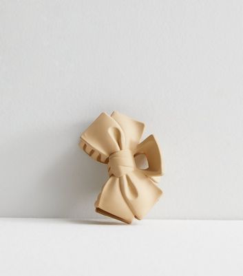 Cream Matte Bow Bulldog Hair Clip | New Look