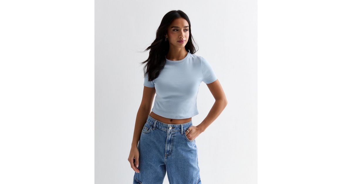 Petite Pale Blue Short Sleeve Crop T-Shirt | New Look