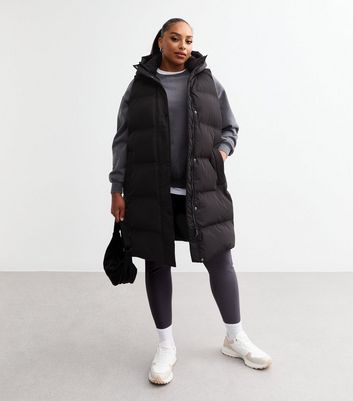 Curves Black Midi Padded Gilet | New Look