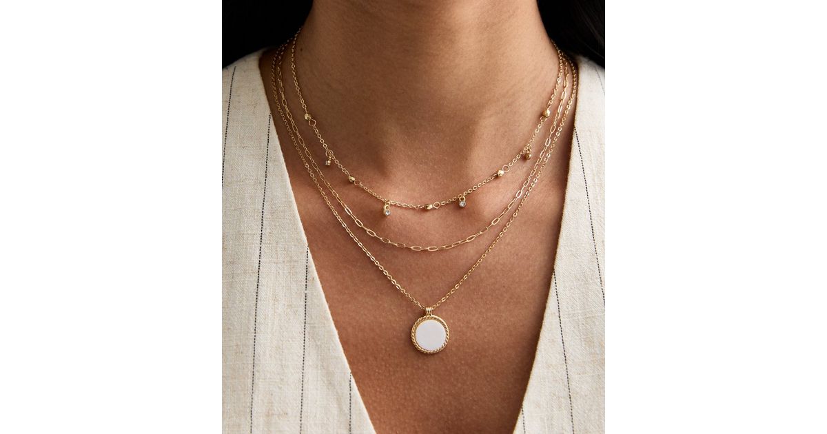 Gold Triple-Chain Pendant Necklace | New Look