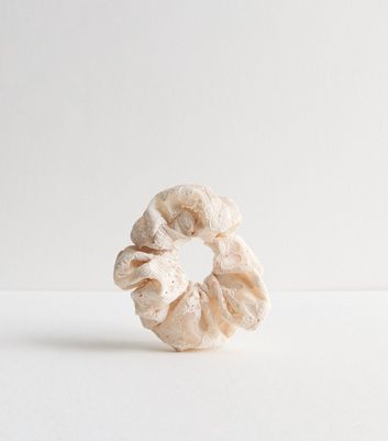 Cream Lace Scrunchie | New Look