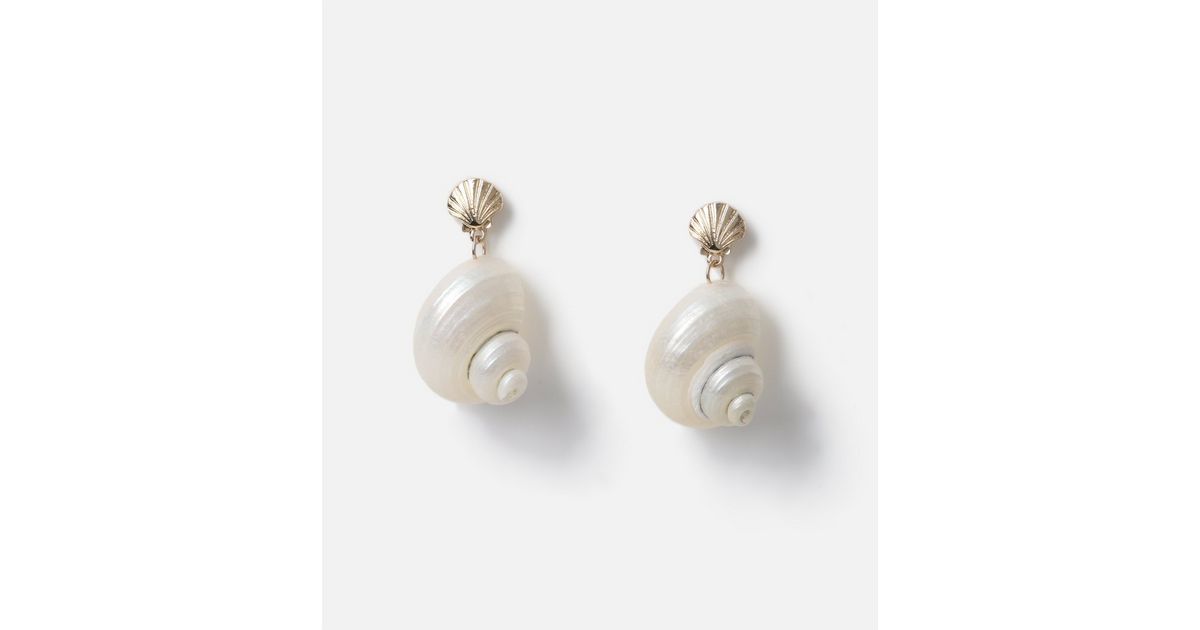 Freedom Gold Shell Drop Earrings | New Look