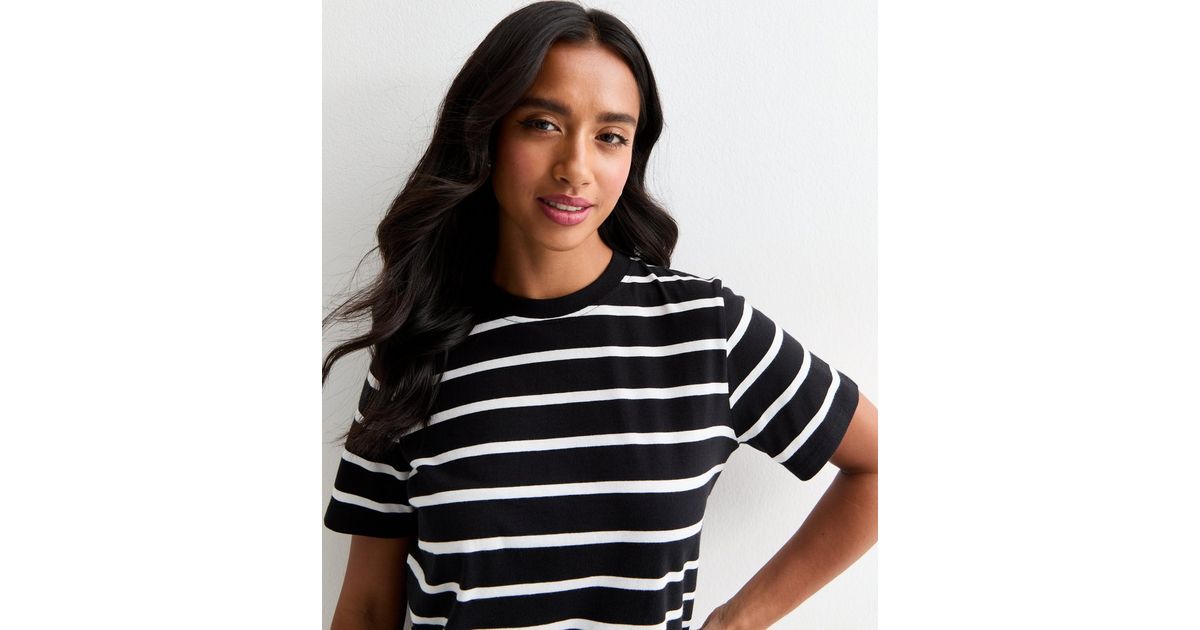 Petite Black Cotton Stripe Print T-Shirt | New Look