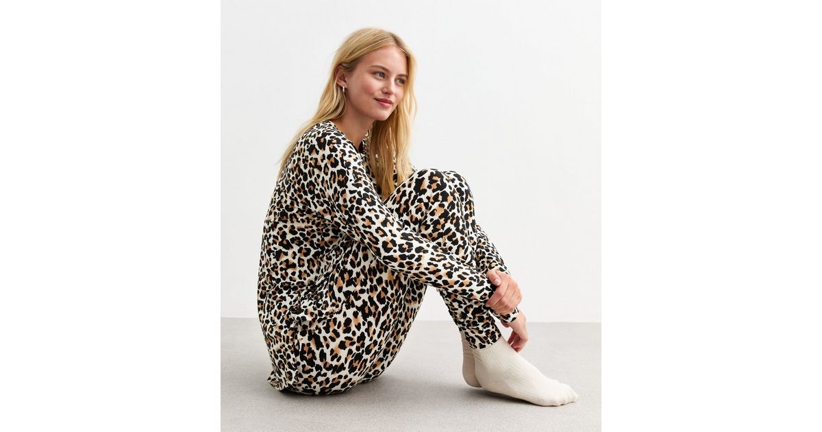 Tall Brown Soft Touch Leopard Print Pyjama Set | New Look