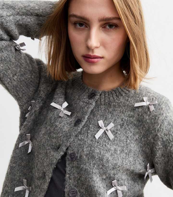 Grey Bow Appliquèd Cardigan | New Look