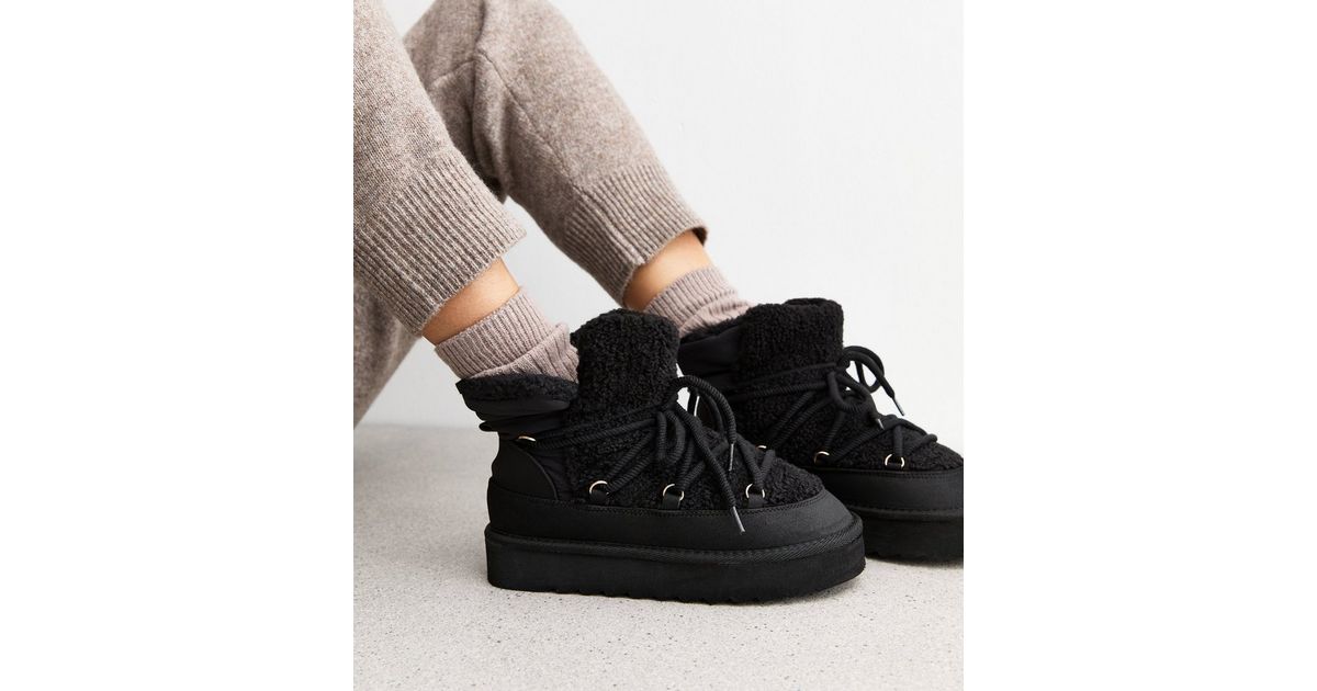 Black Faux Shearling Faux Fur Lined Borg Boots | New Look
