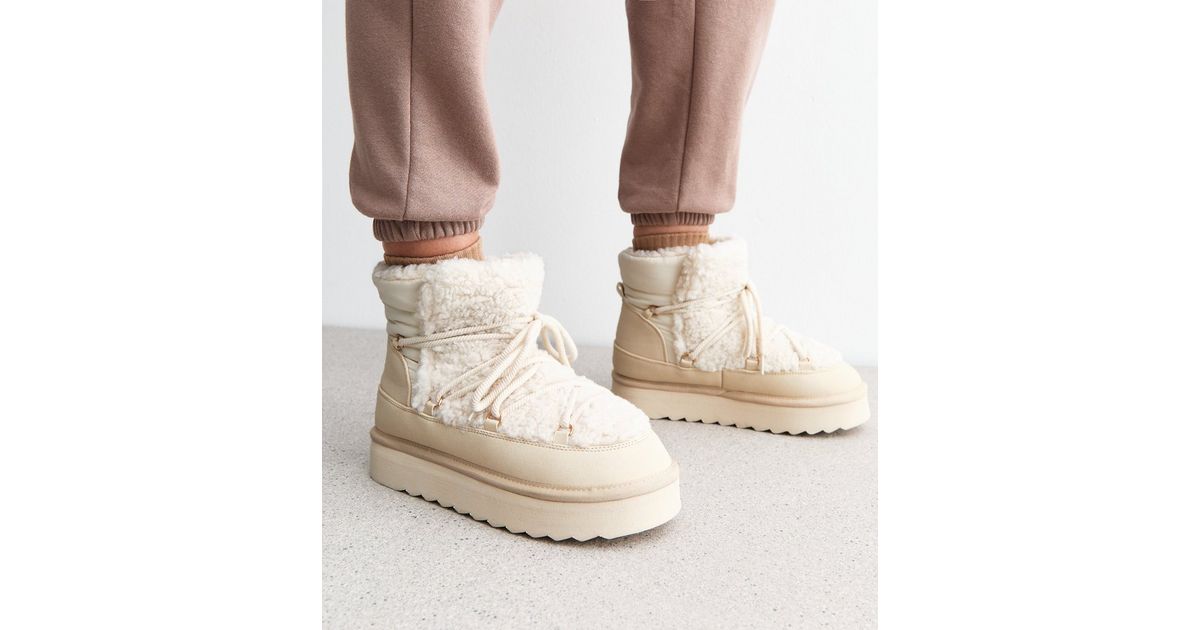 Off White Faux Shearling Faux Fur Lined Borg Boots | New Look