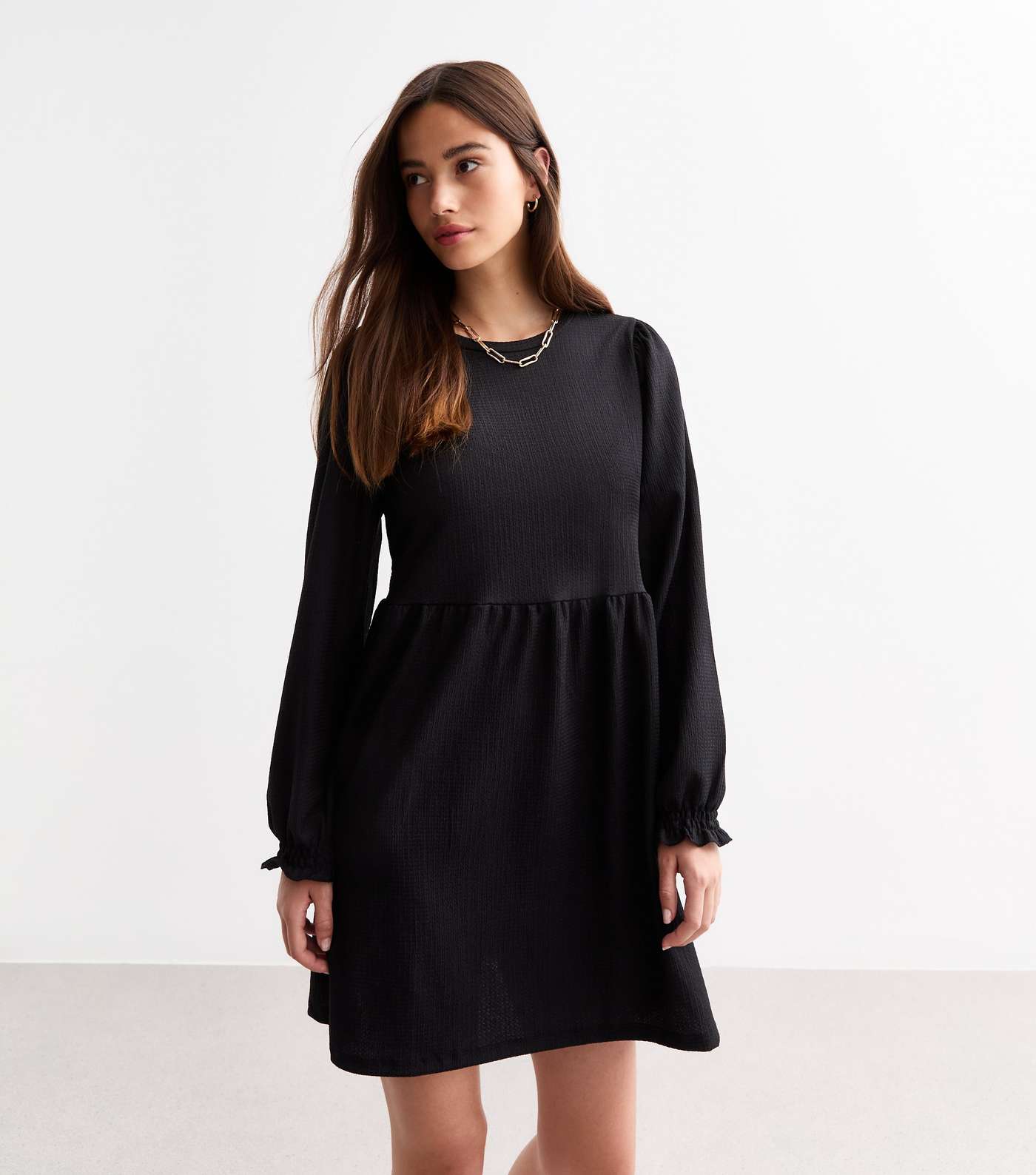 Black Crinkle Long Sleeve Mini Smock Dress New Look