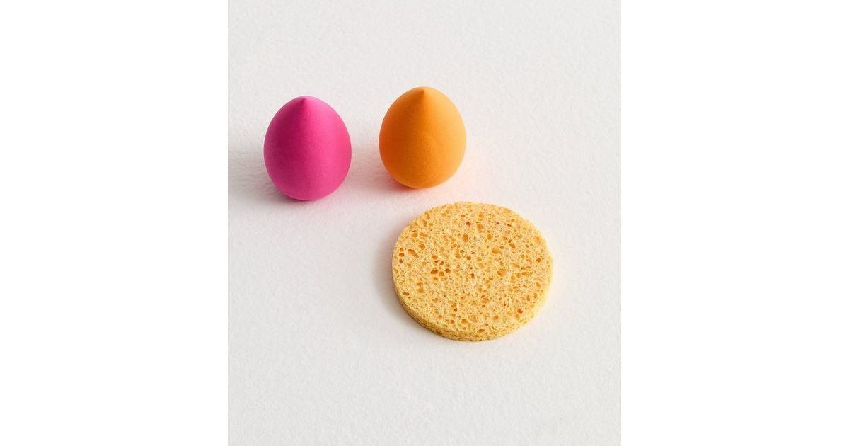 Pack of 3 Cleanse Blend Finish Makeup Sponges | New Look