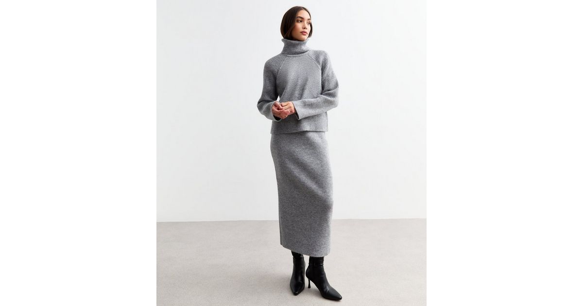 Grey Rib Knitted Sparkly Midi Skirt | New Look