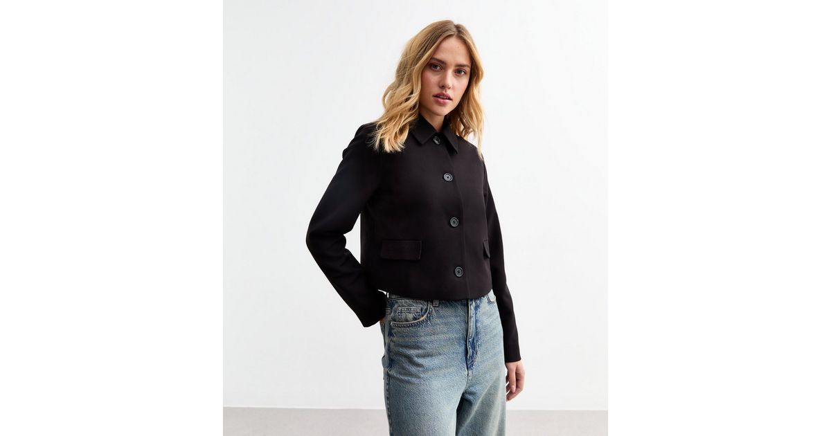 Black Crepe Cropped Jacket | New Look