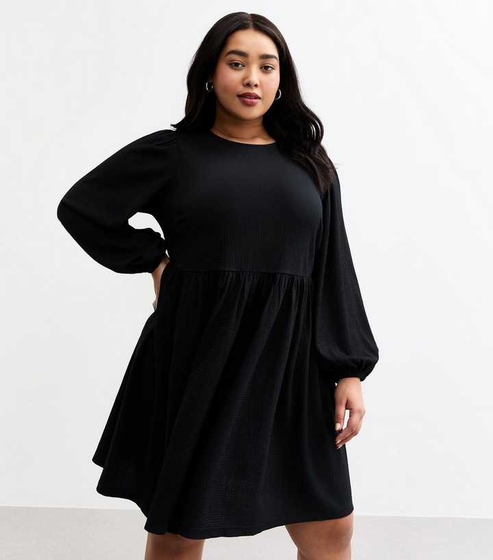 Curves Black Crinkled Texture Mini Dress | New Look