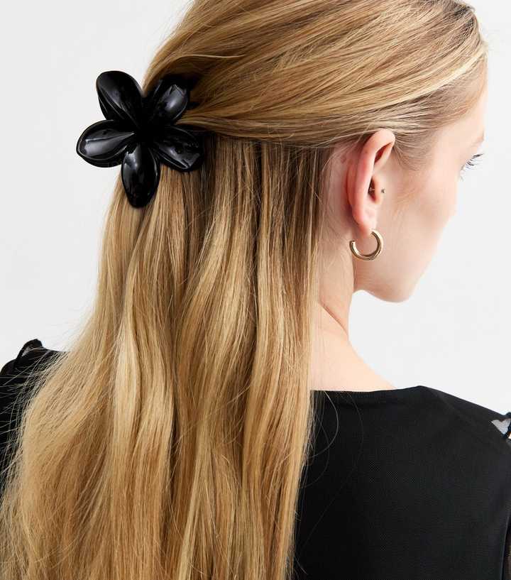 Black Flower Hair Claw Clip | New Look
