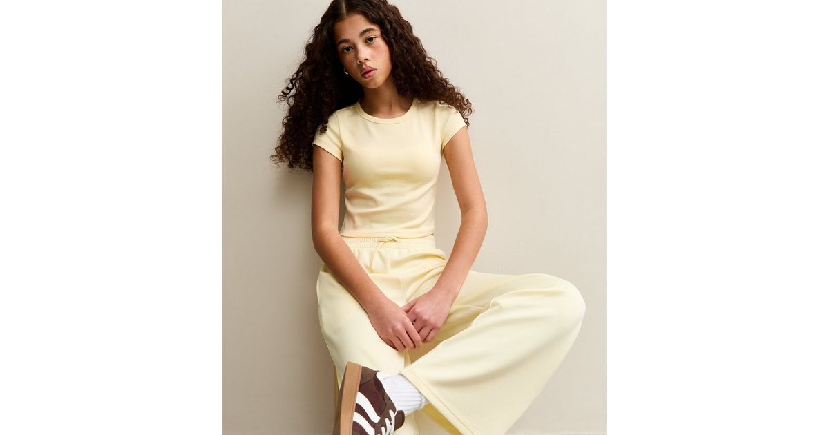 Girls Light Yellow Short Sleeve Top | New Look