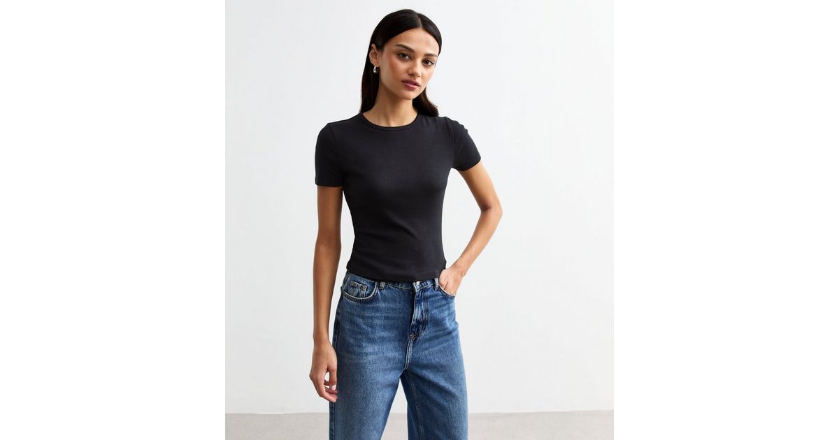 Black Ribbed Crew Neck Baby Tee T-Shirt | New Look