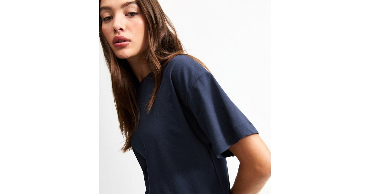 Navy Oversized Crew Neck Tee | New Look