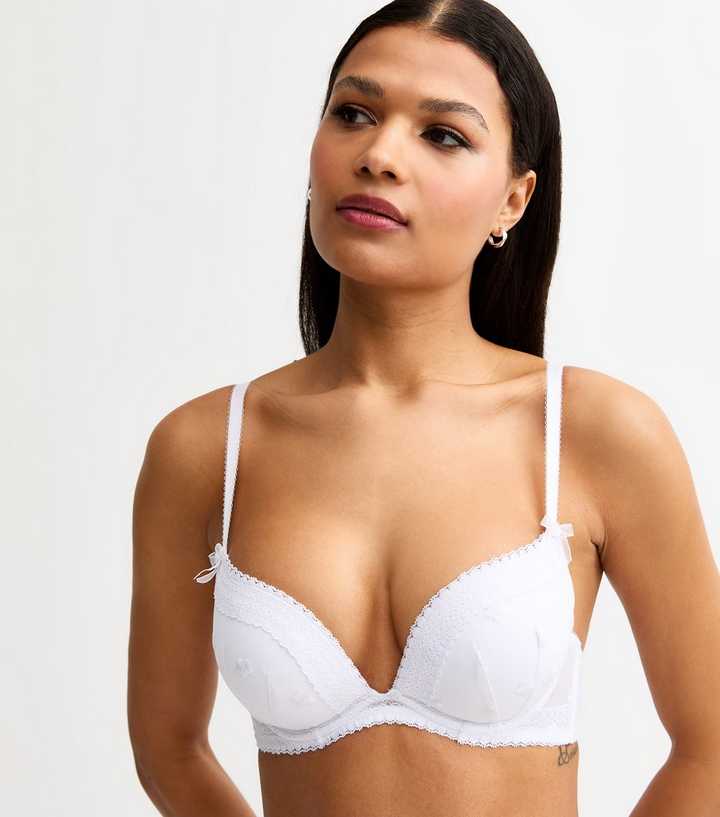 White Daisy Embroidered Push Up Bra | New Look
