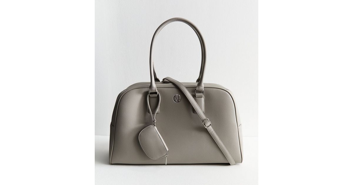 Light Grey Faux Leather Large Weekend Bag | New Look