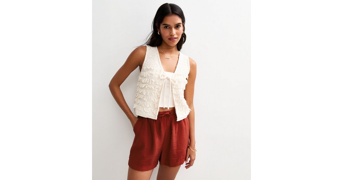 Rust Crinkle Texture Relaxed Shorts | New Look