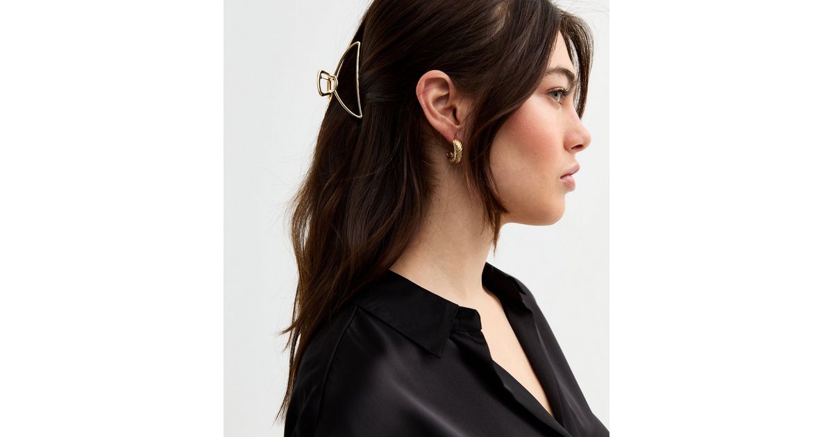 Gold Tone Curved Cut Out Hair Clip | New Look